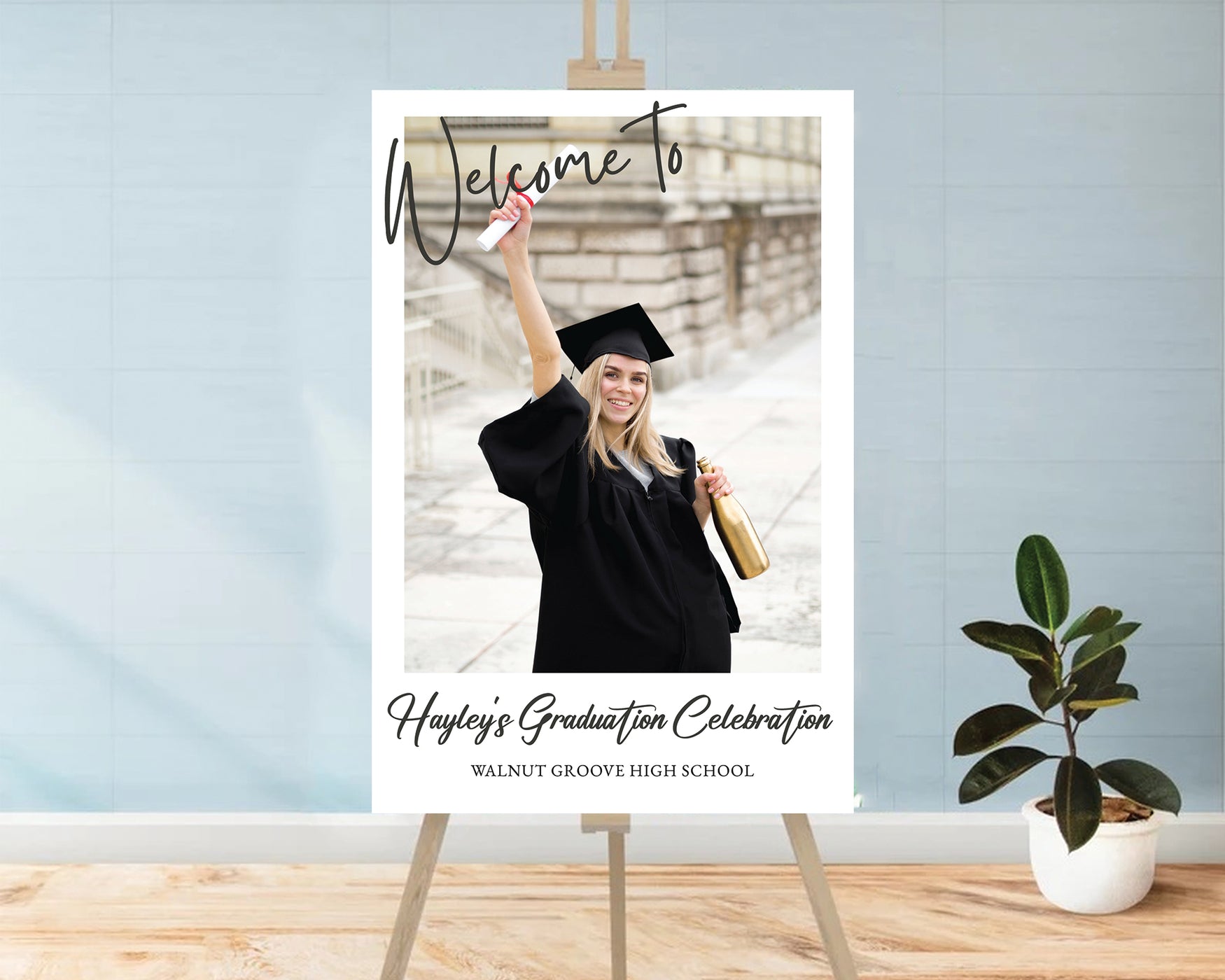 Minimalist Graduation Welcome Sign With Photo | Digital Graduation ...